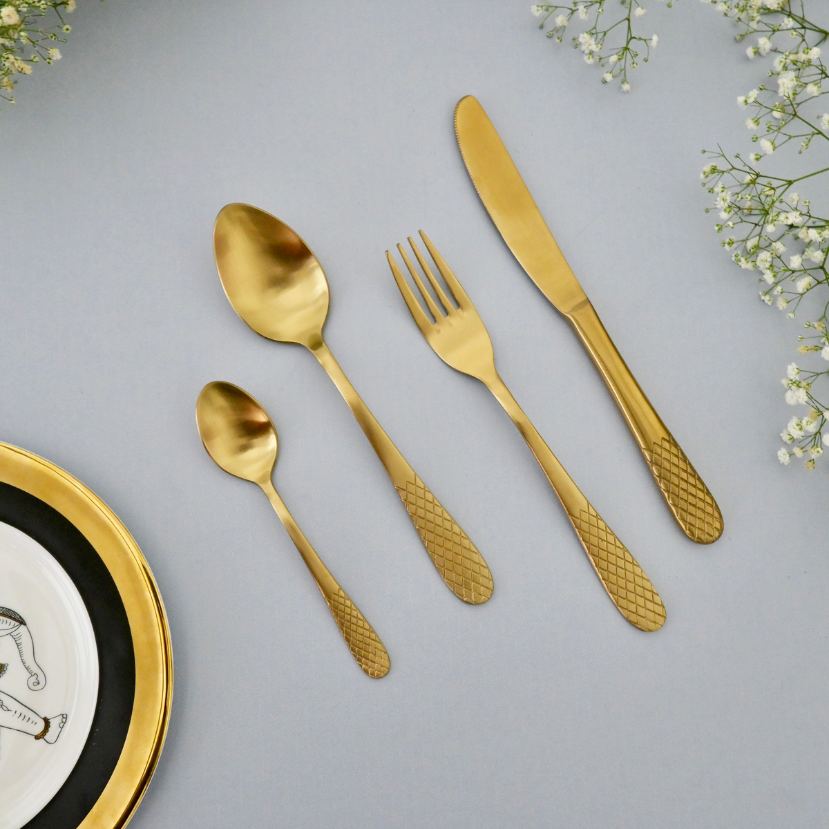 Textured Matte Gold Cutlery Set (24 Pcs) – Kaunteya